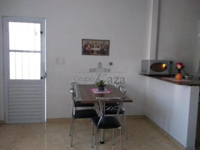 Oportunidade Casa com edícula Jardim Colonial 3 Dormitórios 90m² Estuda permuta por casa v