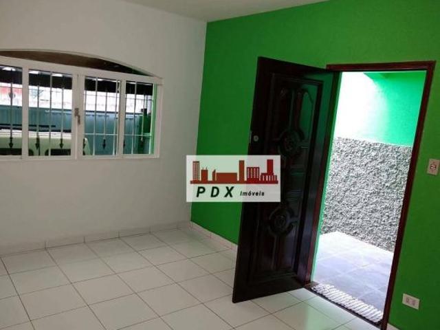 OPORTUNIDADE CASA COM EDICULA PROXIMO A AVENIDA CUPECE