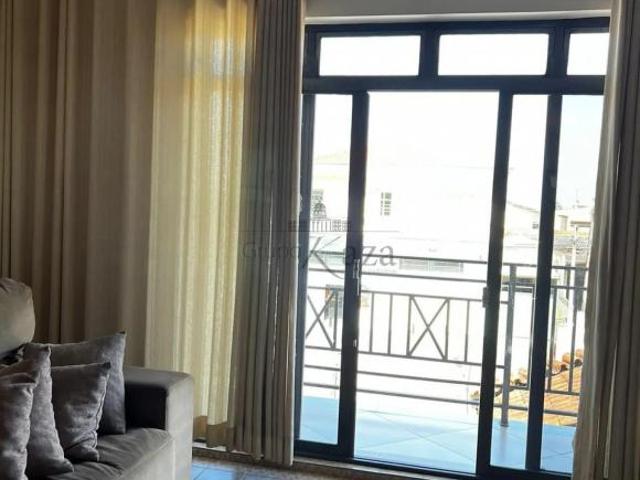 Oportunidade Casa Comercial Vila Tesouro 3 Dormitórios 382m²
