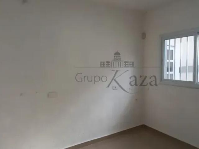 Oportunidade Casa Comercial Vila Rubi 3 Dormitórios 179m²