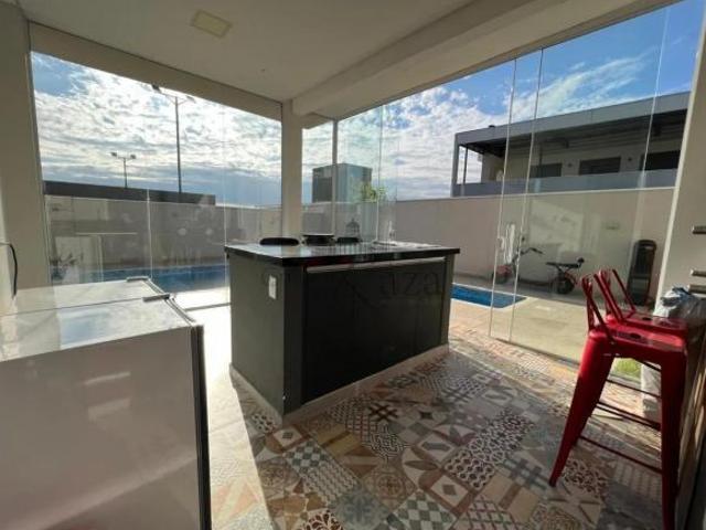 Oportunidade Casa Condomínio Mônaco Urbanova 4 Dormitórios 300m²