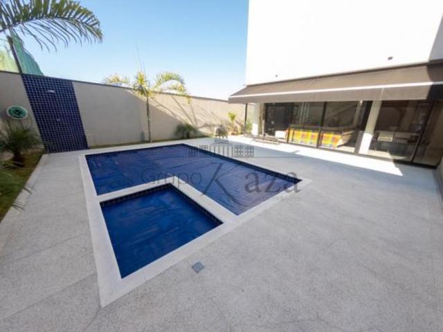 Oportunidade Casa Condomínio Alphaville II Residencial Alphaville II 4 Dormitórios 390m²