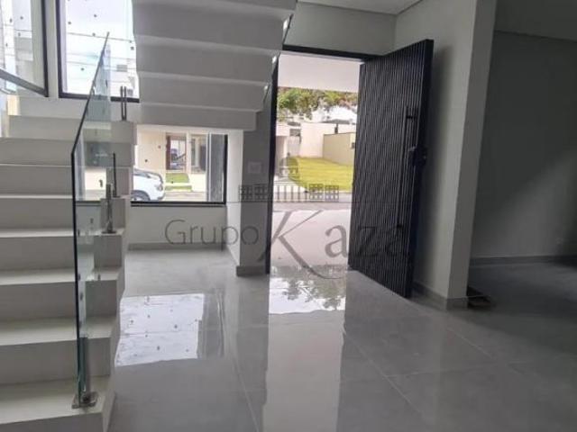 Oportunidade Casa Condomínio Altos da Serra VI Urbanova 4 Dormitórios 257m²