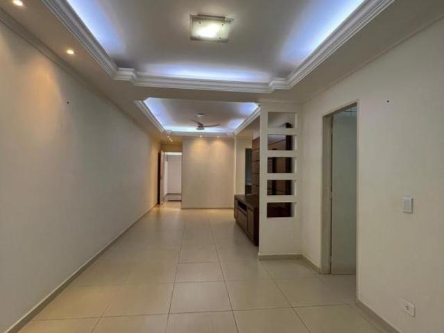 Casa com 188 m² e 3 quartos à venda em Jardins de Athenas