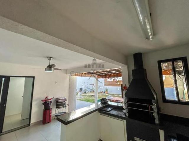 Oportunidade Casa Condomínio Portal da Serra Urbanova, 5 Quartos, Zona Oeste, Área Gourmet, 5 Vagas