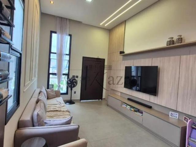 Oportunidade Casa Condomínio Reserva do Vale Caçapava 3 Dormitórios 128m²
