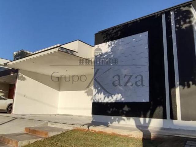 Oportunidade Casa Condomínio Terras do Vale Bairro do Grama Caçapava 3 Dormitórios 160m²