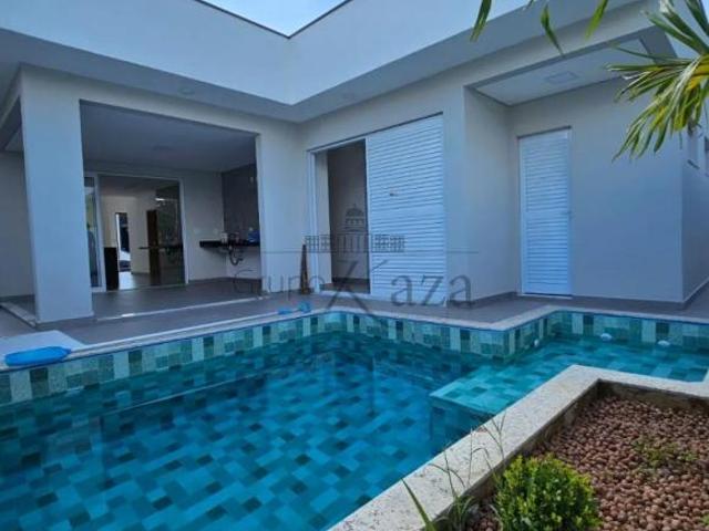 Oportunidade Casa Condomínio Terras do Vale Caçapava 3 suítes 149m² terreno 300m²