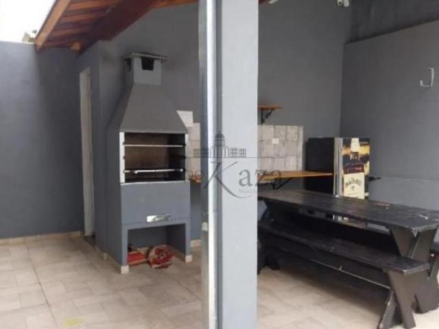 Oportunidade Casa Conjunto Residencial Trinta e Um de Março 3 Dormitórios