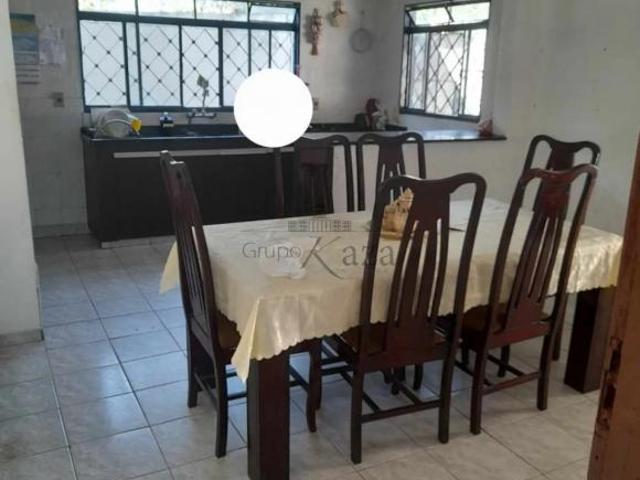 Oportunidade Casa Conjunto Residencial Galo Branco São José dos Campos 5
