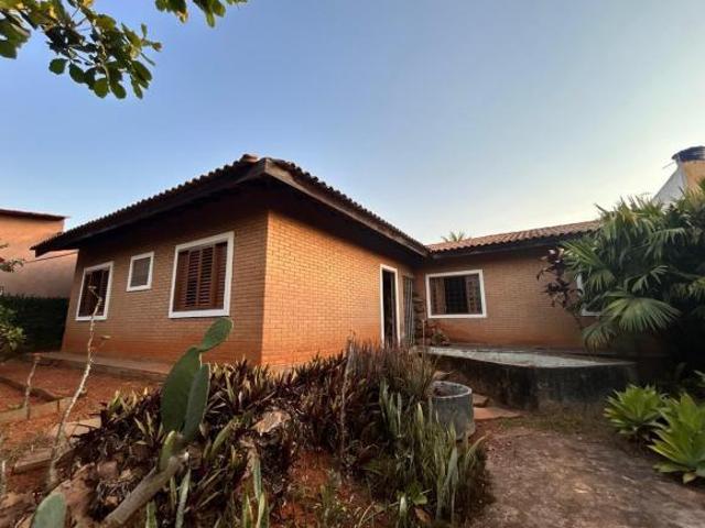 Oportunidade Casa Colonial 3 Quartos 1 Suíte Lote 840 m Excelente Condomínio Aceita Imóveis/Carro
