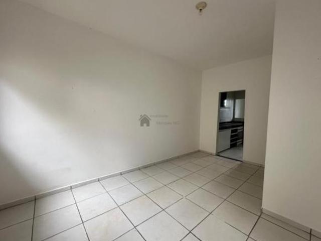 OPORTUNIDADE! CASA DE 02 QUARTOS CO ENTRADA COLETIVA EM MELO VIANA