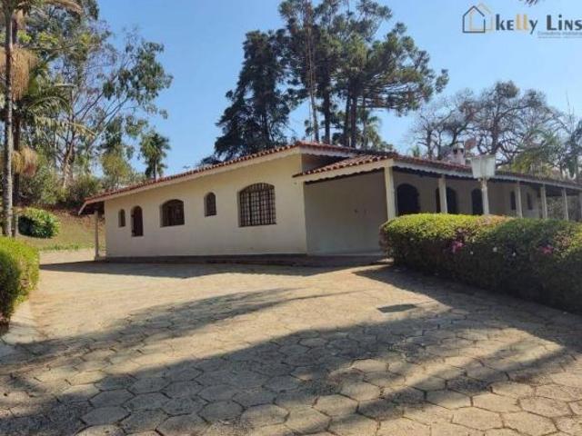 Oportunidade casa de campo em condominio fechado com escritura registrada consulte!