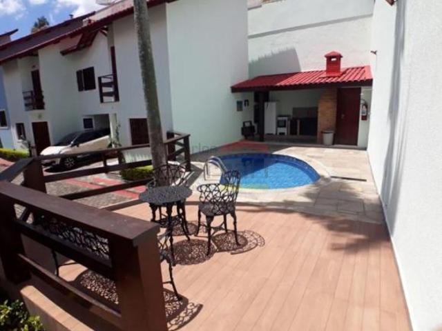 Oportunidade!Casa de condomínio à venda perto Horto Florestal