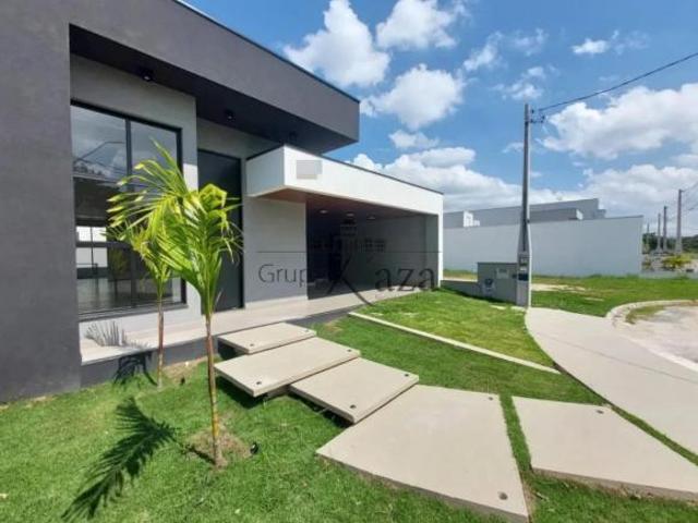 Oportunidade Casa de Condomínio Jardim Jacinto Jacareí 3 Dormitórios sendo 3 suítes 148m²