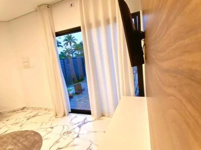 OPORTUNIDADE Casa de esquina, nova e linda no condomínio Morada da Praia