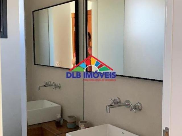 OPORTUNIDADE! CASA DIFERENCIADA, ESPETACULAR, ESPAÇOSA E COM A CEREJA DO BOLO QUE VC PRECISA VISIT