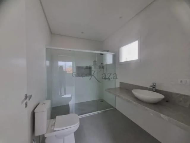 Oportunidade Casa em Condomínio Altos da Serra I Urbanova 3 Dormitórios 264m²