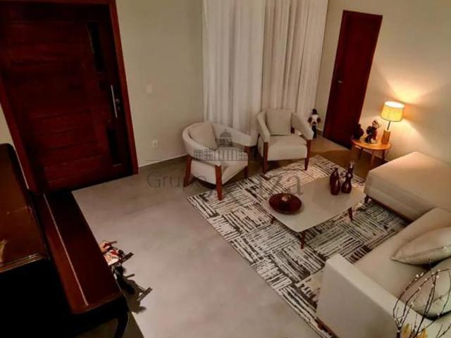Oportunidade Casa em Condomínio Mirante do Vale Jacareí 3 Dormitórios 280m²
