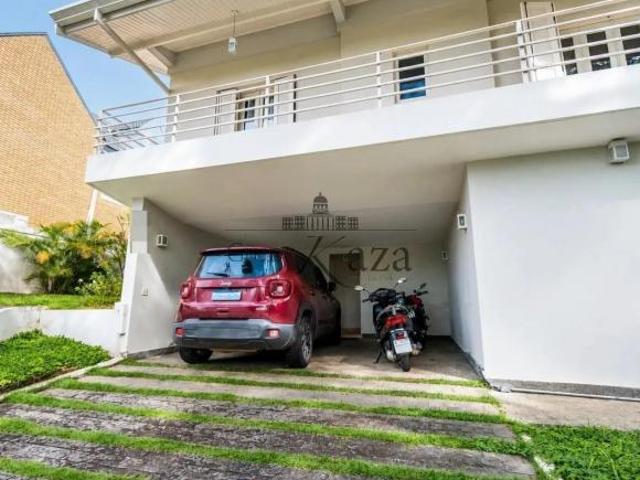 Oportunidade Casa em Condomínio Aquarius II Parque Residencial Aquarius 3 Dormitórios 321m