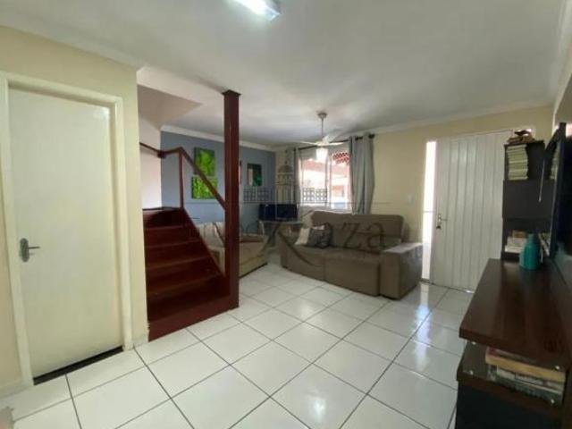 Oportunidade Casa em Condomínio bairro Cidade Morumbi Residencial Girassóis 2 Dormitórios 85m²