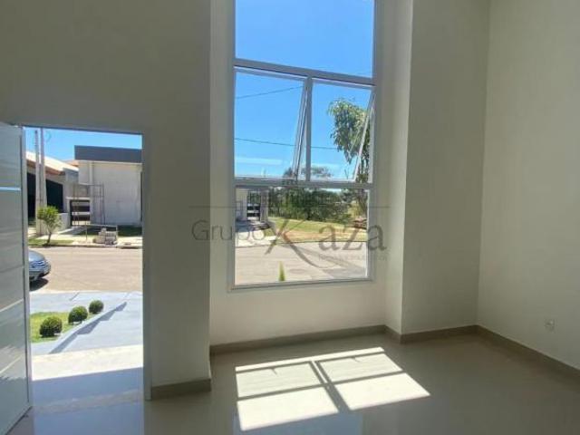 Oportunidade Casa em Condomínio Bairro do Grama Caçapava Condomínio Terras do Vale 3 Dormi