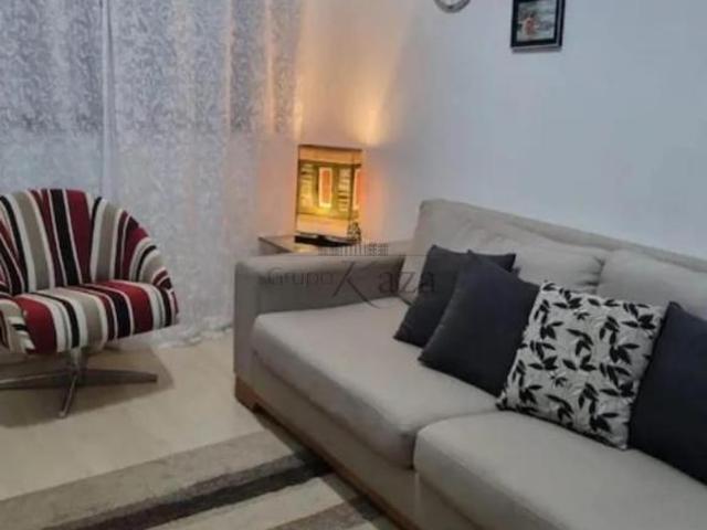 Oportunidade Casa em Condomínio Bell Park Jardim Uirá 2 Dormitórios 95m²