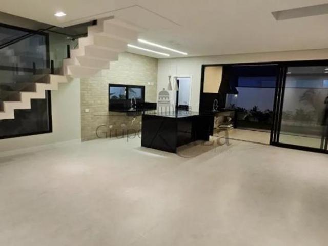 Oportunidade Casa em Condomínio Bosque dos Manacás Jardim Central Park 4 Dormitórios 204,5