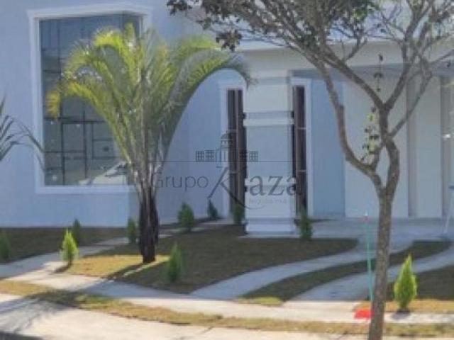 Oportunidade Casa em Condomínio Caçapava Jardim Terras do Vale 3 Dormitórios 175m²