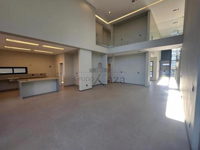Oportunidade Casa em Condomínio Condomínio Alphaville II Urbanova 5 Dormitórios 479,15m²