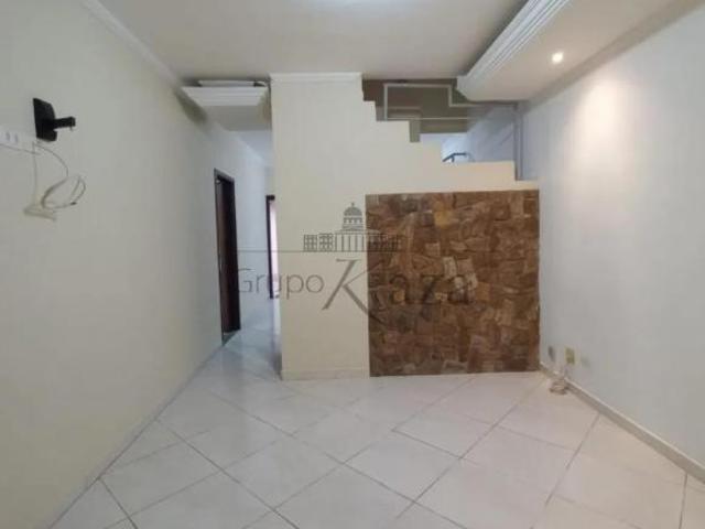 Oportunidade Casa em Condomínio Condomínio Bosque dos Ipês Jardim Califórnia Jacareí 3 Dor