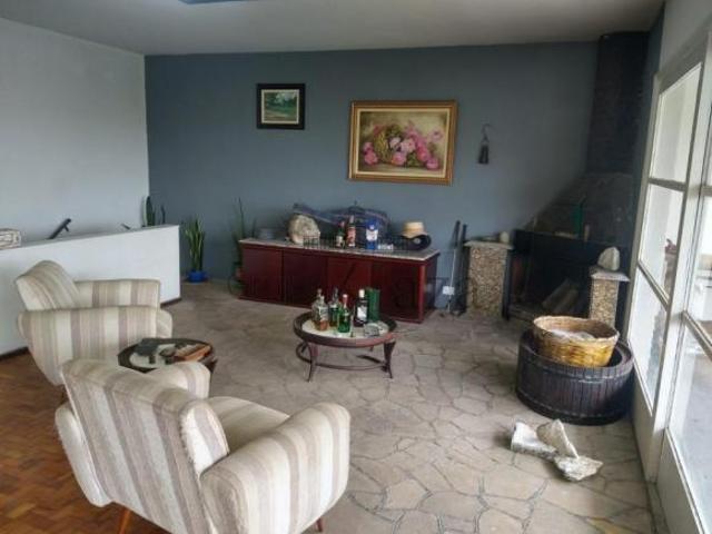 Oportunidade Casa em Condomínio Condomínio Lagoinha 3 Dormitórios 300m²