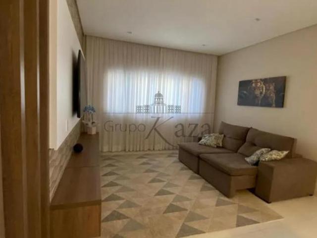 Oportunidade Casa em Condomínio Condomínio Monacô Urbanova 3 Dormitórios 302m²