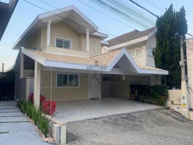Oportunidade Casa em Condomínio Condomínio San Marino Jardim América 4 Dormitórios 200m²