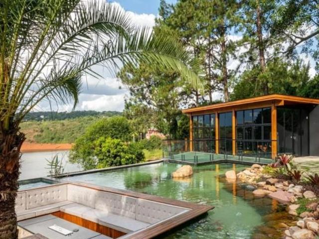 Oportunidade Casa em Condomínio Condomínio Recanto dos Pássaros 5 Suítes 670m²