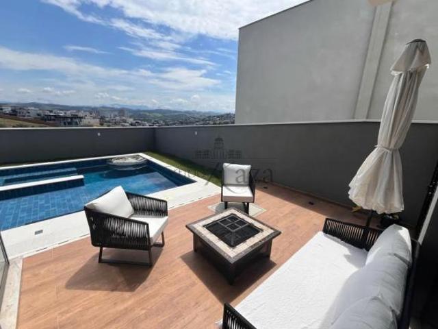Oportunidade Casa em Condomínio Condomínio Residencial Alphaville I Urbanova 4 Dormitórios