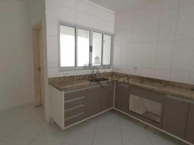 Oportunidade Casa em Condomínio Condomínio Residencial Evidence Jardim Santa Maria Jacareí