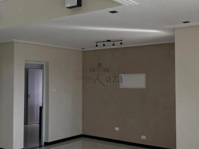 Oportunidade Casa em Condomínio Condomínio Residencial Fogaça Jacareí 3 Dormitórios 332,96
