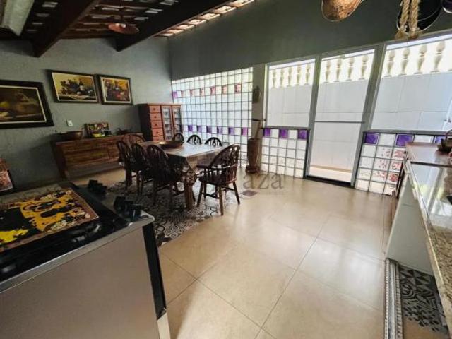 Oportunidade Casa em Condomínio Condomínio Terra Nova Eugênio de Melo 3 Dormitórios 110m²