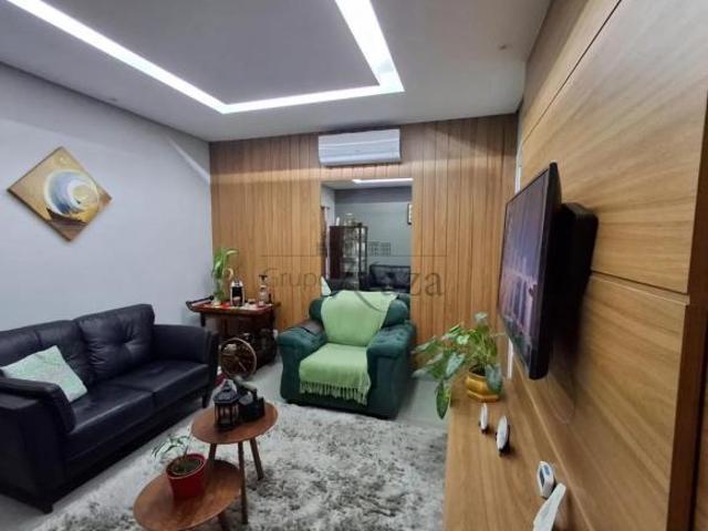 Oportunidade Casa em Condomínio Condomínio Terra Nova Eugênio de Melo 2 Dormitórios 200m²