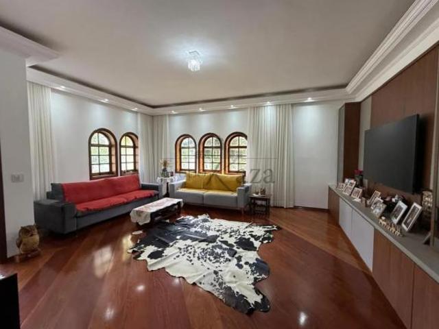 Oportunidade Casa em Condomínio Condomínio Terras de Sant`Anna Jardim Primavera Jacareí 4