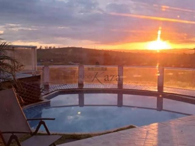 Oportunidade Casa em Condomínio Condomínio Terras de Santa Mariana Caçapav
