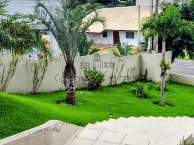 Oportunidade Casa em Condomínio Condomínio Terras de Santa Helena Jacareí 3 Dormitórios 27