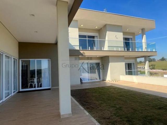 Oportunidade Casa em Condomínio Condomínio Terras de Santa Helena Jacareí 4 Dormitórios 40