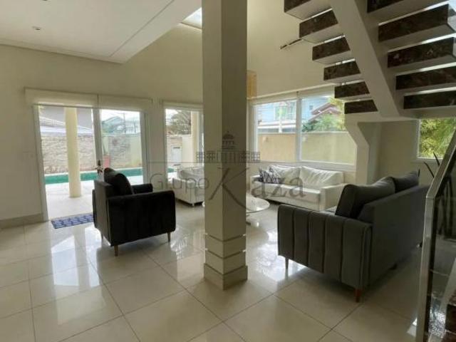 Oportunidade Casa em Condomínio Jacareí Jardim Altos de Santana II Villas De `Anna 5 Dormi