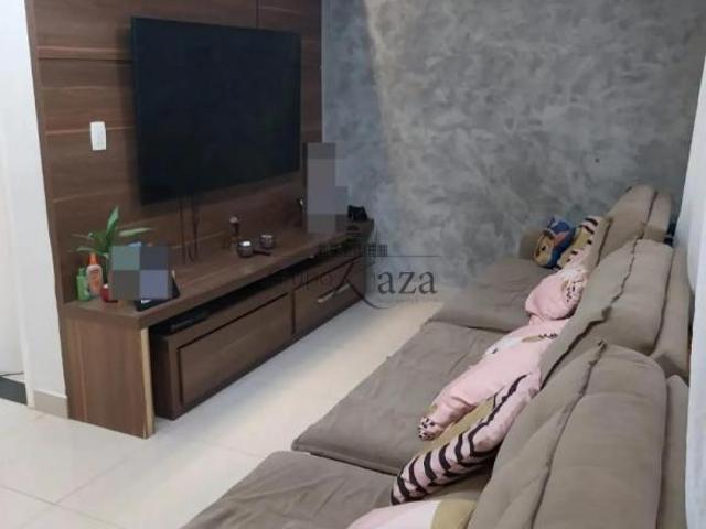 Oportunidade Casa em Condomínio Jacareí Residence Club Villa Branca 3 Dormitórios 140m²