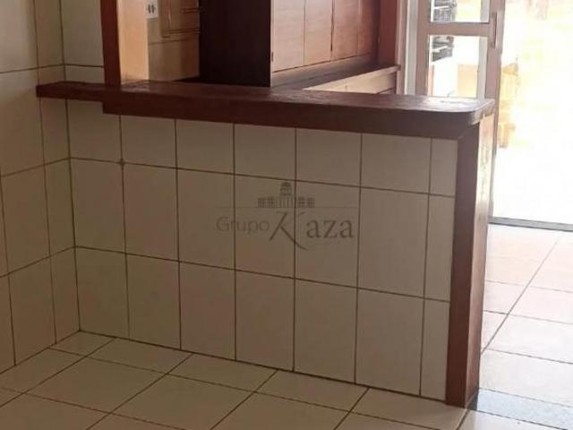 Oportunidade Casa em Condomínio Jardim Uirá Residencial Bell Park 2 Dormitórios 85m²