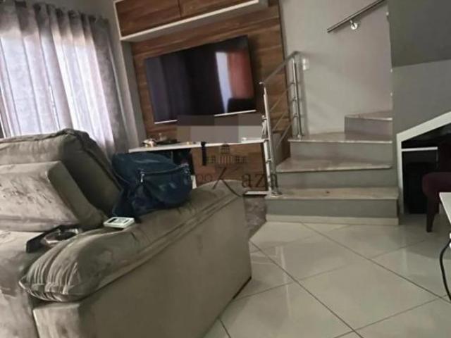 Oportunidade Casa em Condomínio Jardim Altos de Santana I Condomínio Ventana Jacareí 2 Dor