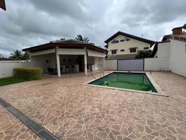 Oportunidade Casa em Condomínio Jardim Esplanada Residencial Esplanada do Sol 4 Dormitórios