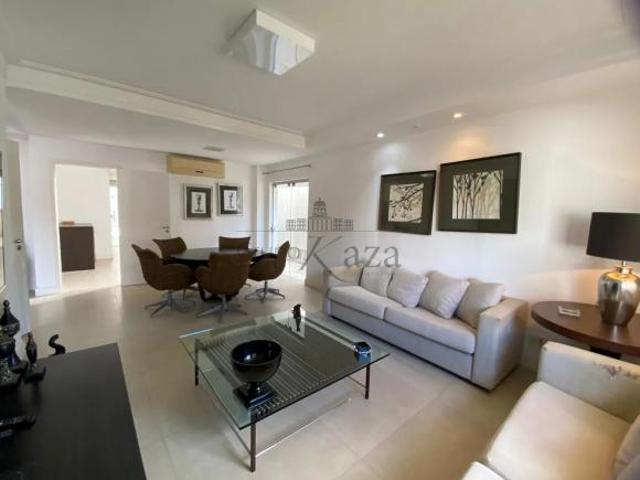 Oportunidade Casa em Condomínio Jardim Esplanada Residencial Esplanada do Sol 3 Dormitórios